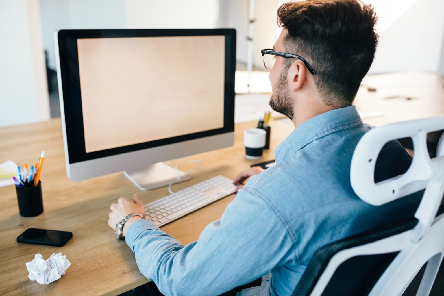 How much do aerospace engineers make? | Knack for Engineers